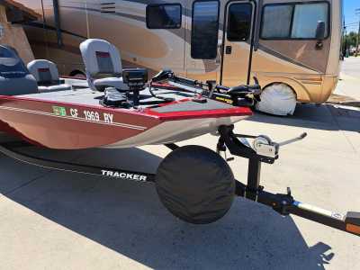 2017 Bass Tracker Pro Pro Team 175TXW Bass Boat Fishing Boat For...