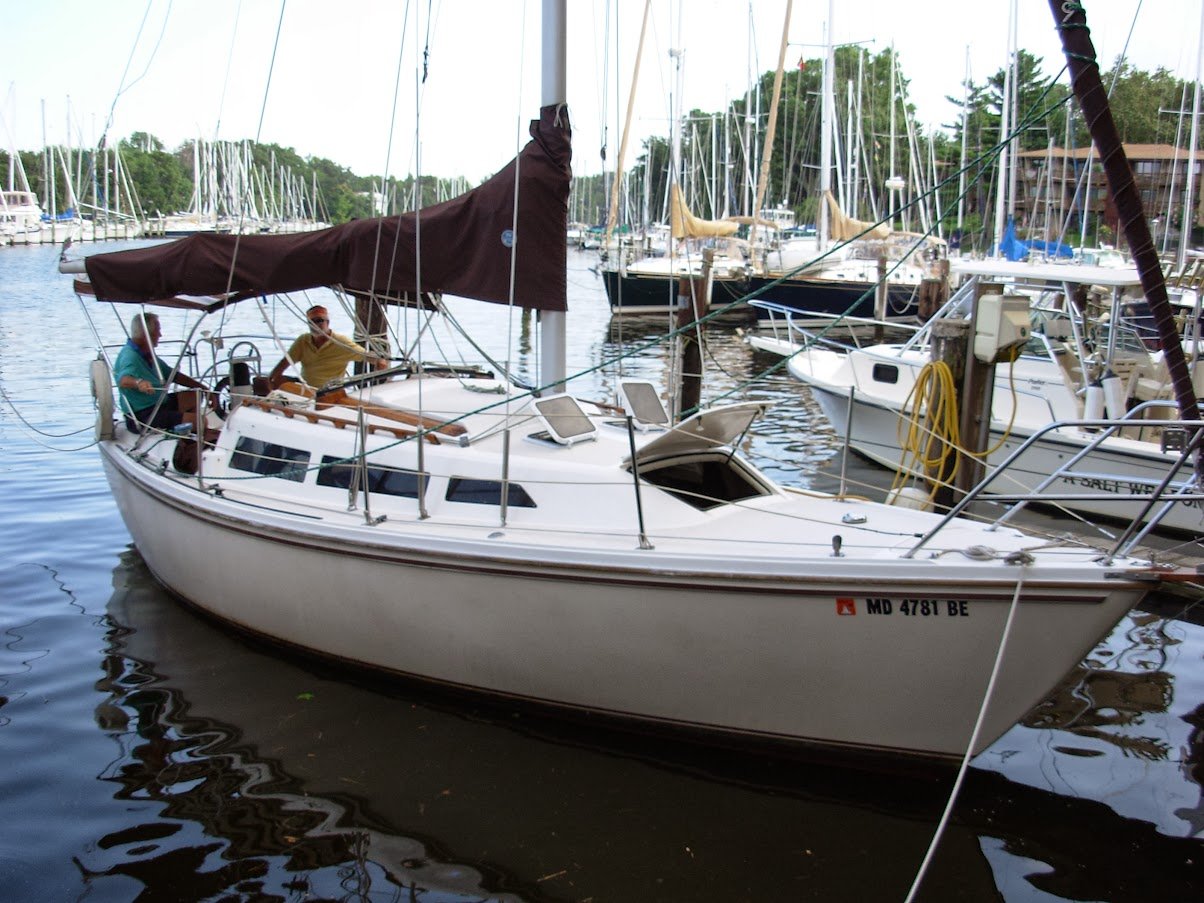 1985 Catalina Sloop Sloop Sail Boat For Sale in CHESTER, MD on B...
